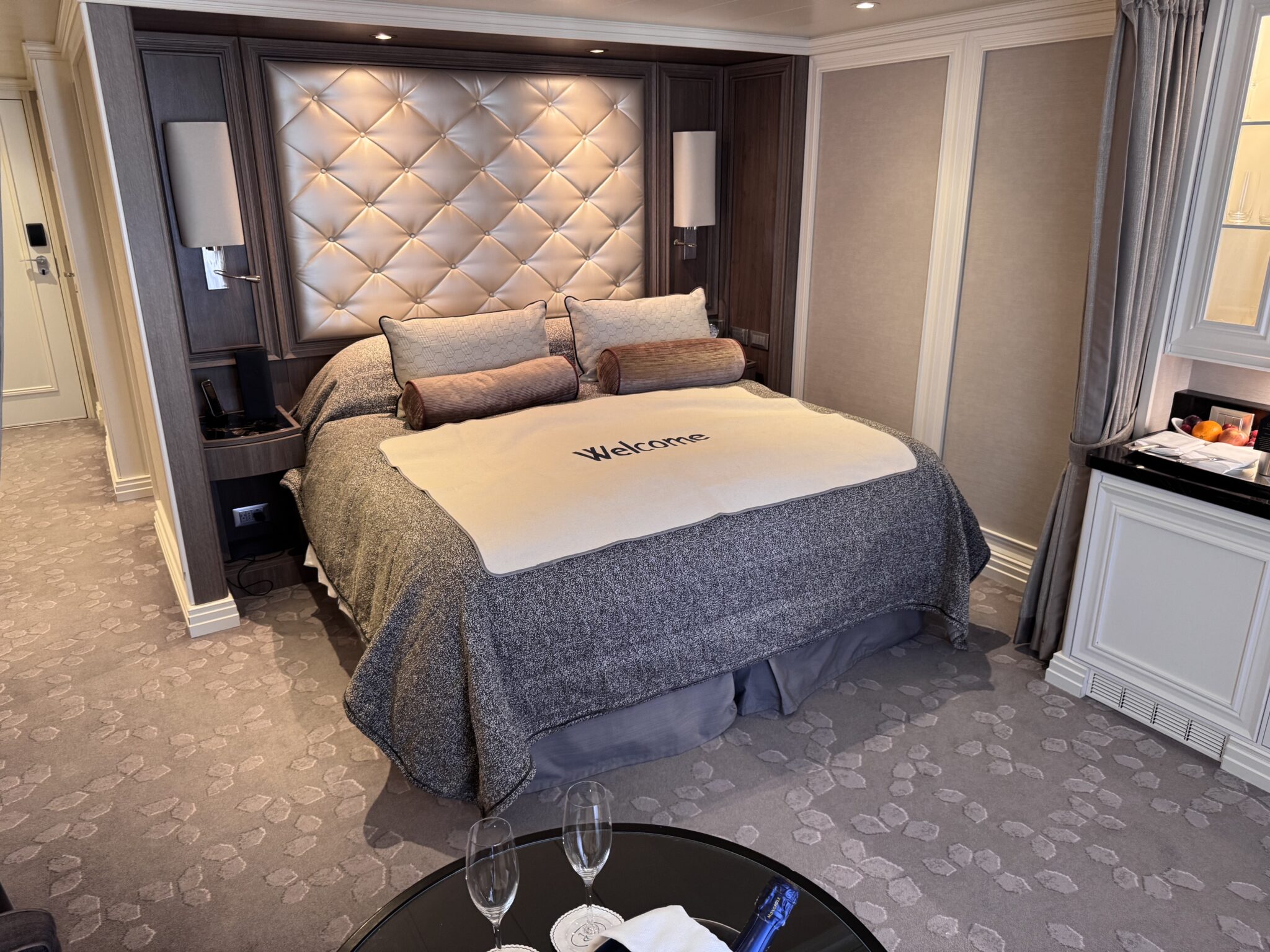 Ultra Luxury Versus Regular Cruises: A Comparison - Tips For Travellers